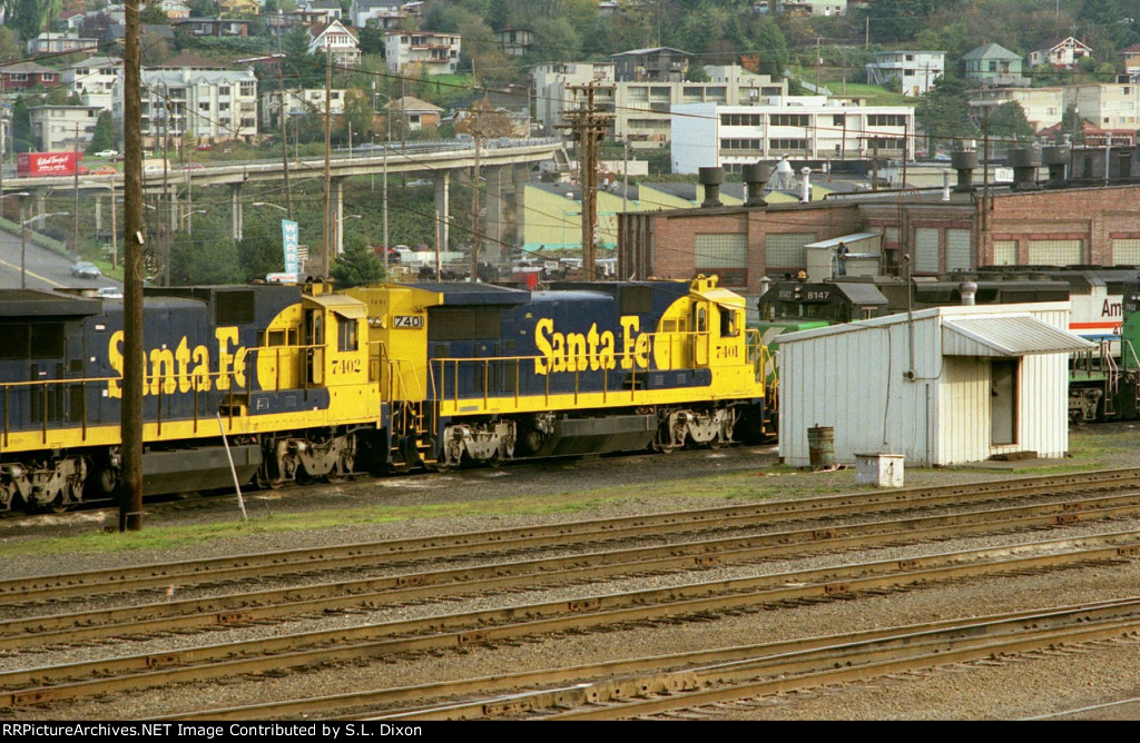 ATSF 7401-7402
